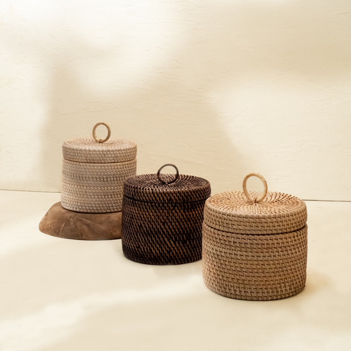 Rattan toilet roll holder and storage basket in 3 sizes and colours